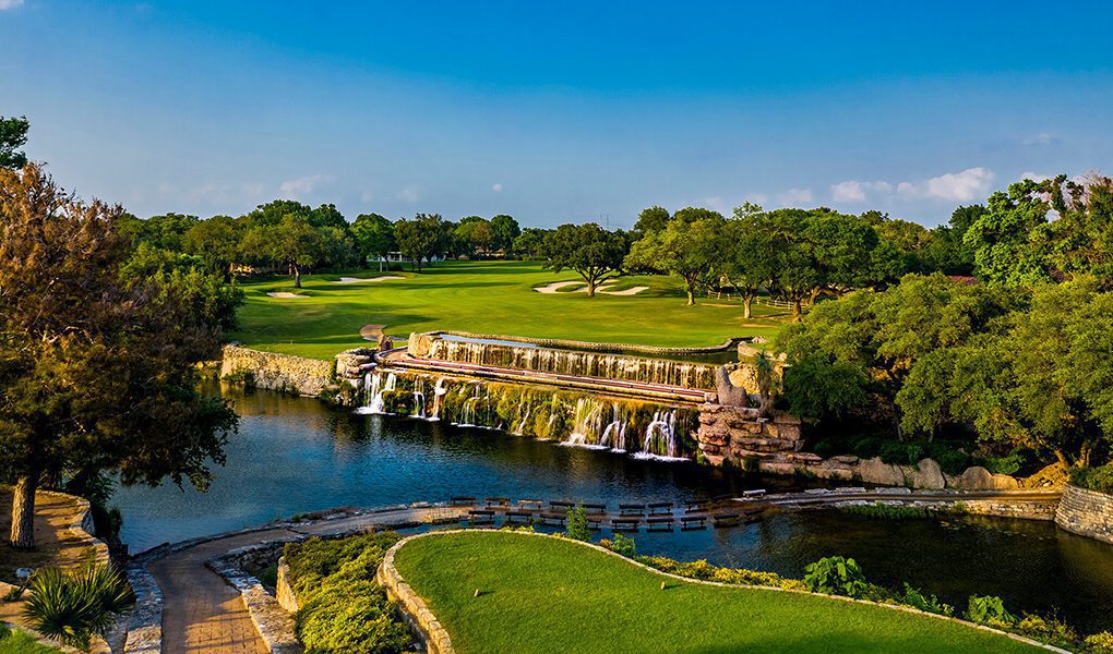 Big and Bold at Boot Ranch in Texas Hill Country - LINKS Magazine