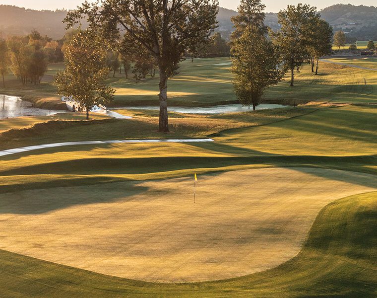 Courses - LINKS Magazine