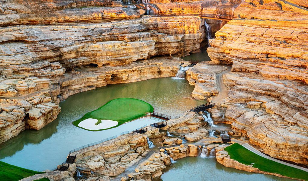 Welcome to Johnny's Place: Big Cedar Lodge - LINKS Magazine